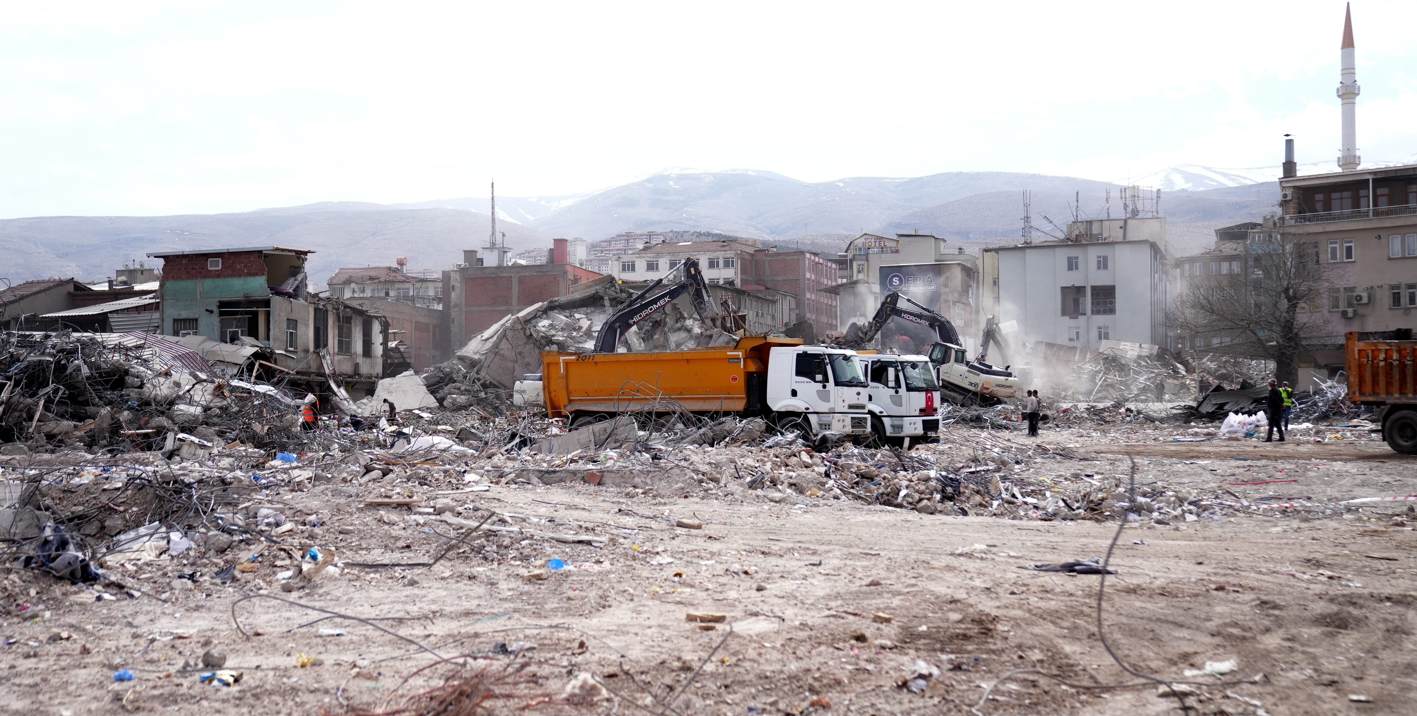 TÜBA Council Visits the Earthquake Region | Turkish Academy of Sciences