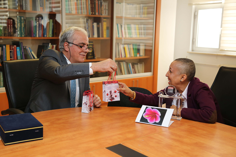 TÜBA GEBİP Sorumlusu Emine Aslan Emekli Oldu | Türkiye Bilimler Akademisi