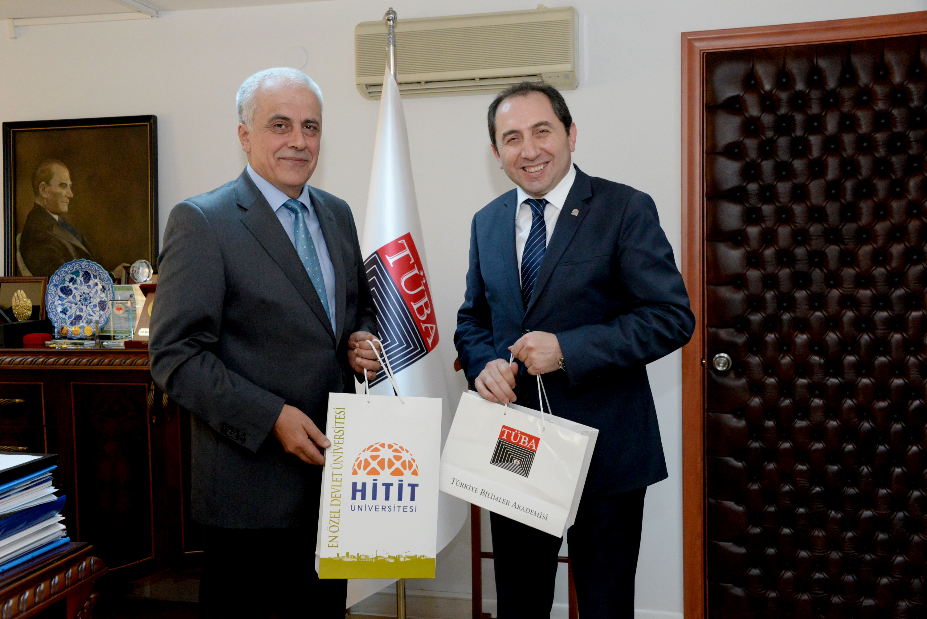 Hitit Üniversitesi Rektörü Prof. Dr. Reha Metin Alkan, TÜBA Başkanı ...